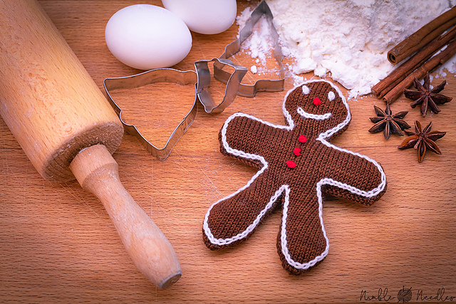 Ravelry: Gingerbread man & woman pattern by Norman Schwarze