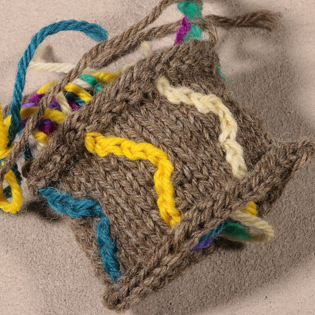 Ravelry: noliegirl's Vertical Stranding Swatches