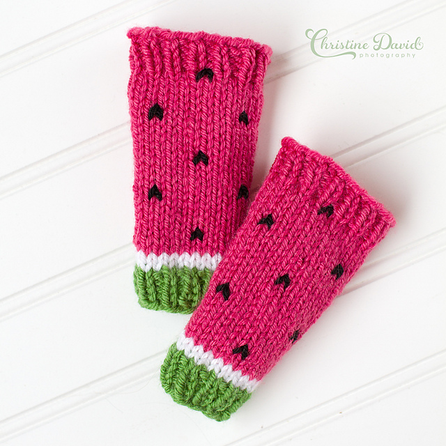 Ravelry: Watermelon Leg Warmers pattern by Nona Davenport