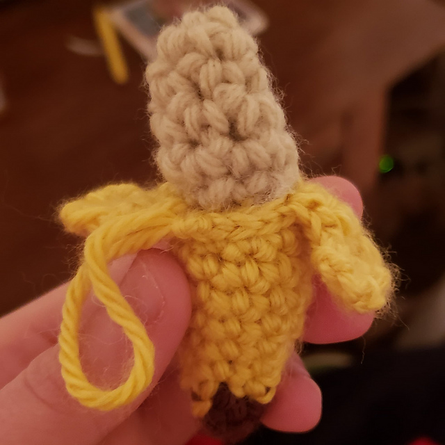 Ravelry: Banana Keychain pattern by Jessie Edwards