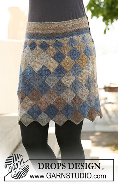 Ravelry: 121-5 Shifting Bricks pattern by DROPS design