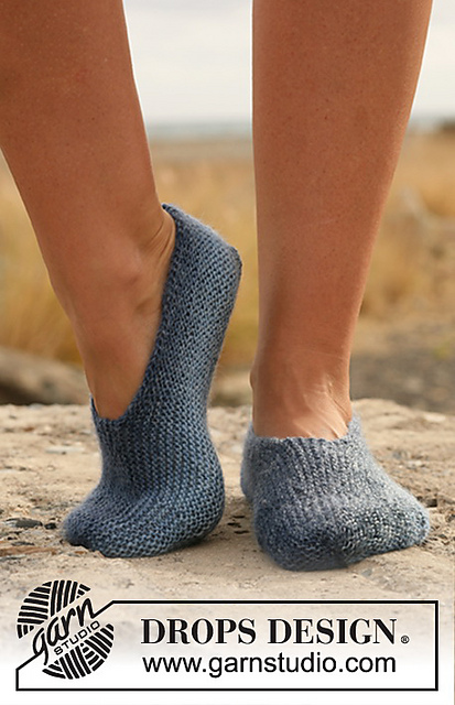 Ravelry: 129-35 Dorm Slippers pattern by DROPS design