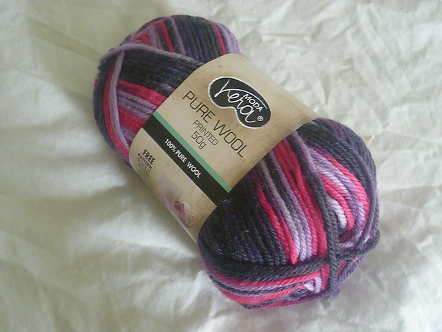 Ravelry: Moda Vera Pure Wool Printed 8 ply