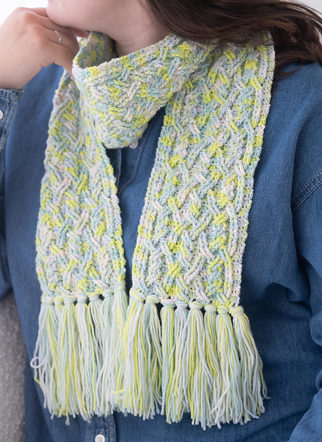 Ravelry: Absinthe Scarf pattern by Noelle Stiles