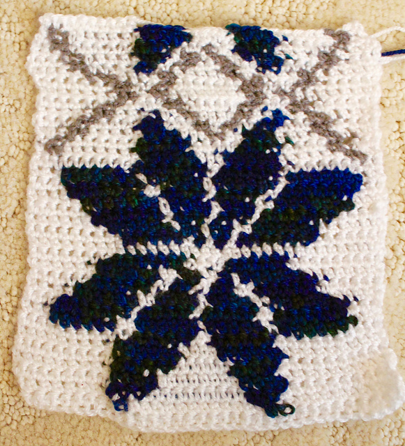 Ravelry: Snowflake Icelandic Scarf pattern by Noelle Stiles