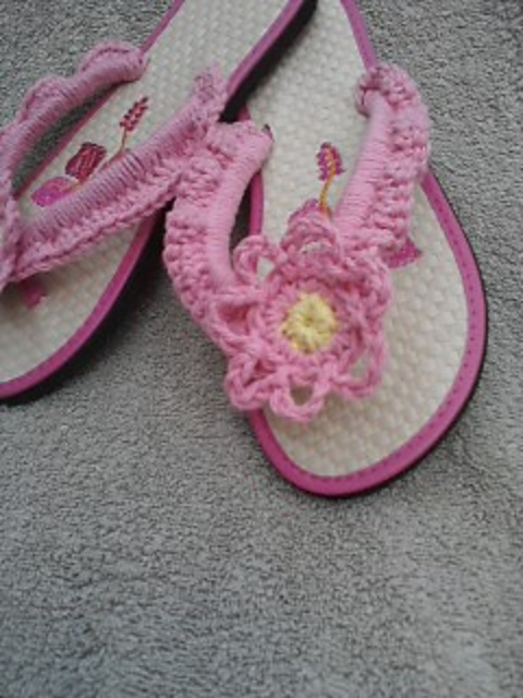 Ravelry: Flowery Flip Flops pattern by Deborah Devlin