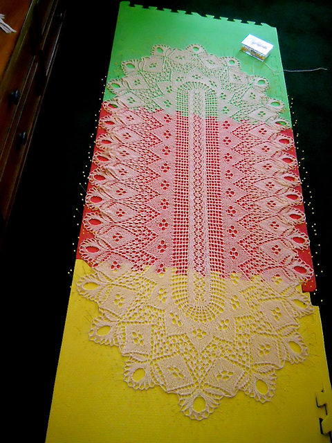 Ravelry: nuttyknitter's Oblong Doily 1