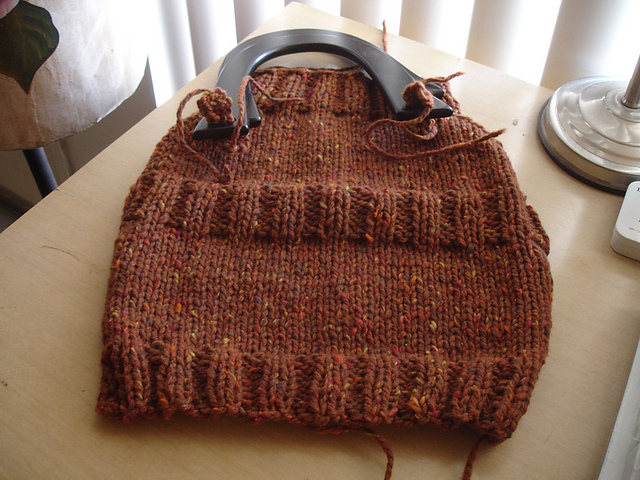 Ravelry: Tweed Bag pattern by Bronwyn Lowenthal
