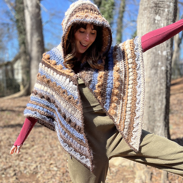 Ravelry: Fable Cloak pattern by Hannah Bovender