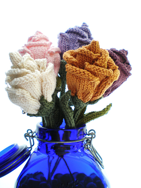 Ravelry: Rose Bud pattern by Ohmay Designs