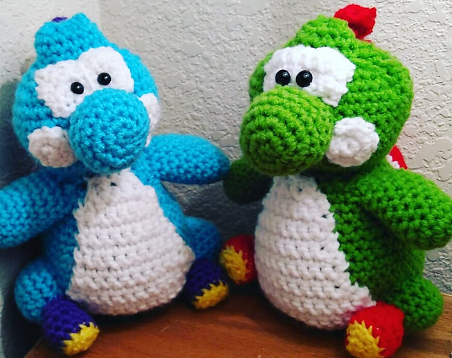 Ravelry: Yoshi pattern by StringyDingDing