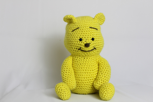 Ravelry: Pooh Bear pattern by StringyDingDing