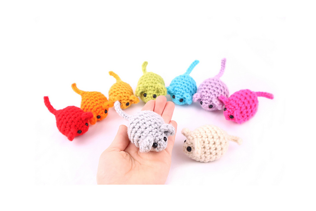 Ravelry: Scrap Mouse pattern by StringyDingDing