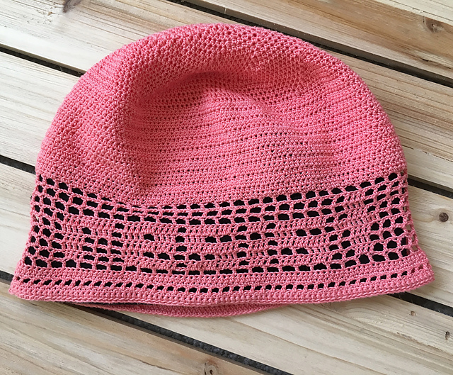 Ravelry: Resist Beanie pattern by Melina Flynn