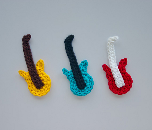 Ravelry: Electric Guitar Applique pattern by Carolina Guzman