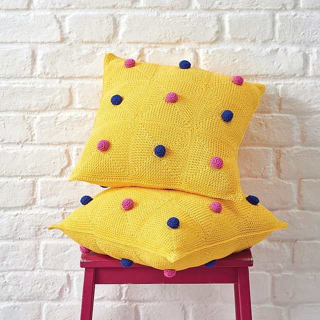Ravelry: Bobble Cushions pattern by Kate Bruning