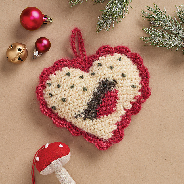 Ravelry: Robin Heart Decoration pattern by Marianne Rawlins