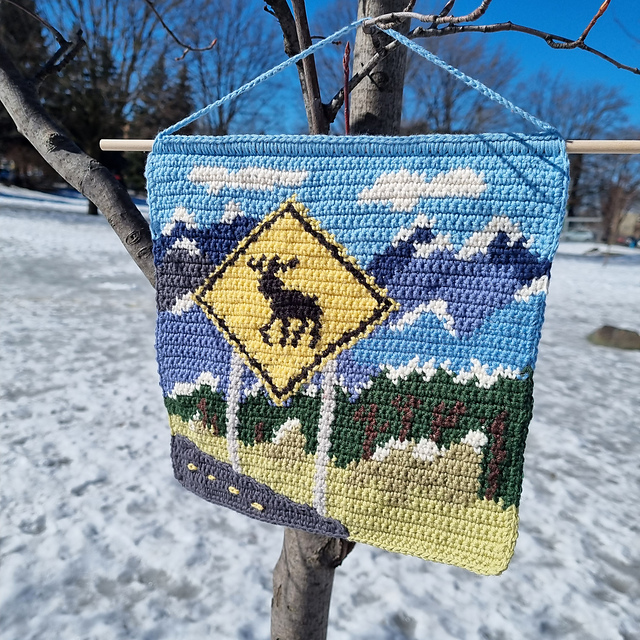 Ravelry: Moose crossing sign pattern by Oli
