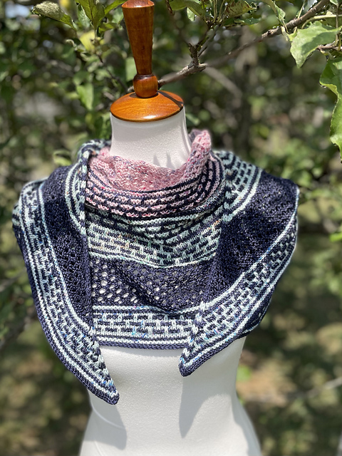 Ravelry: Wrapped in Ribbons pattern by Susan Gressman