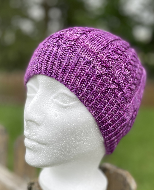 Ravelry: Urchin Hat pattern by Susan Gressman