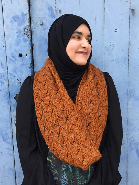 Ravelry: Smithies Cowl pattern by Alison Moreton
