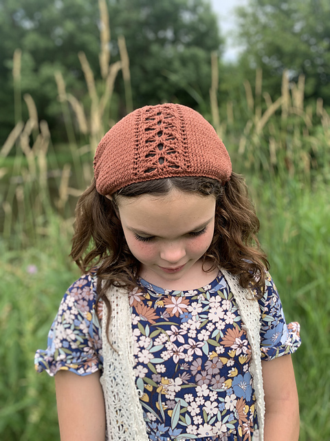 Ravelry: bees in my bonnet pattern by Courtney Chandrea