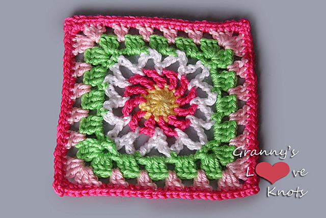 Ravelry: Daisy Illusion 6 Inch Square pattern by Pam Stinnett