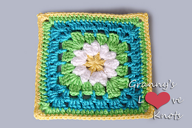 Ravelry: Daisy Lou 6 Inch Square pattern by Pam Stinnett