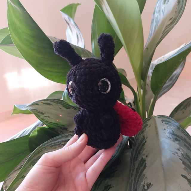 Ravelry: Katie Mini Ladybug pattern by Elisa Gagliardi