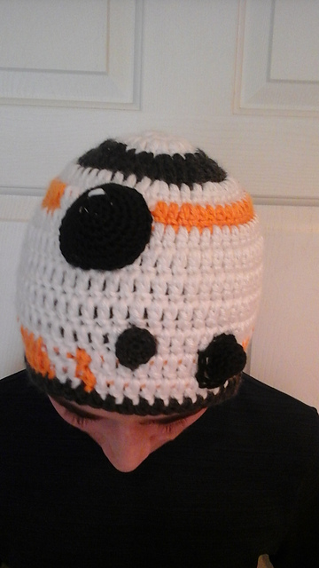 Ravelry: pandastamper's BB8 Beanie