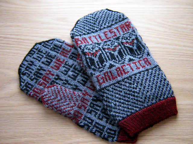 Ravelry: Cylon Centurion Mittens pattern by BacoKnitter Designs