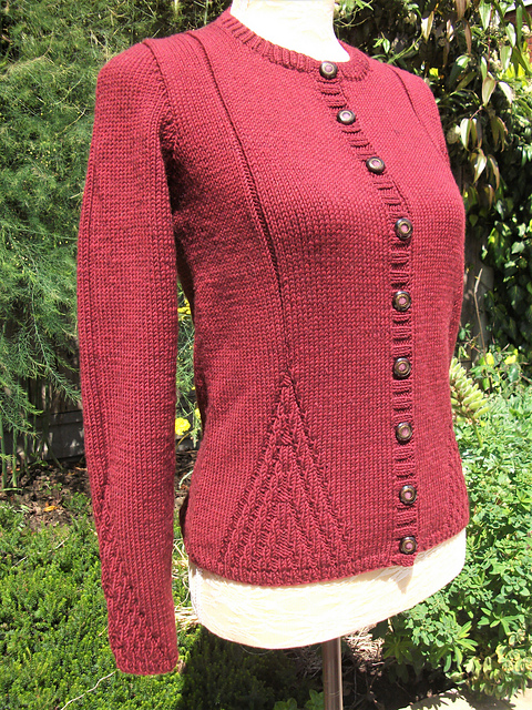 Ravelry: Cardigan with Triangular Panels pattern by Pat Menchini