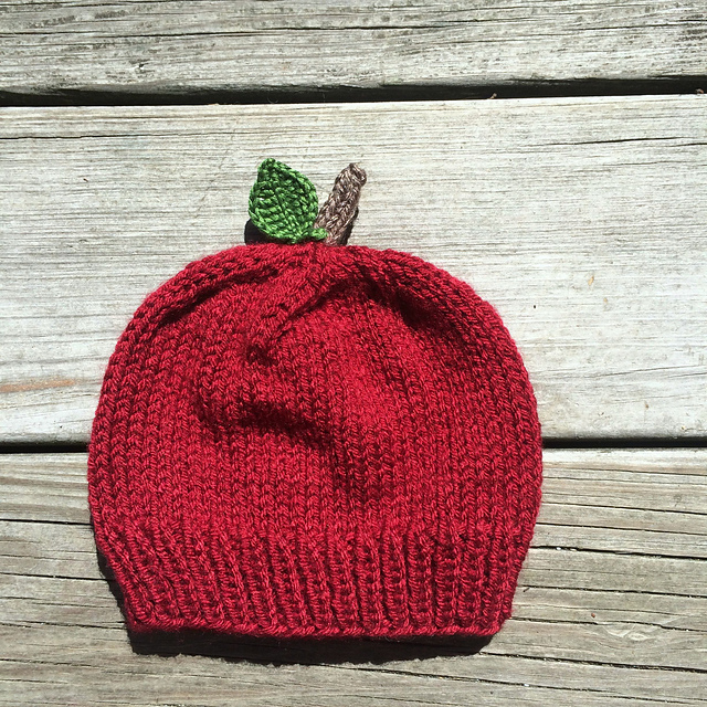 Ravelry: patti07's Fall Apple Beanie