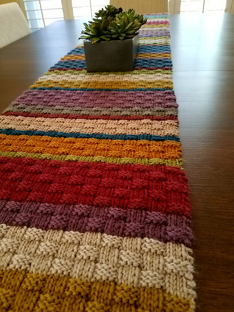 Ravelry: peggity's Rustic Basket Weave Table Runner