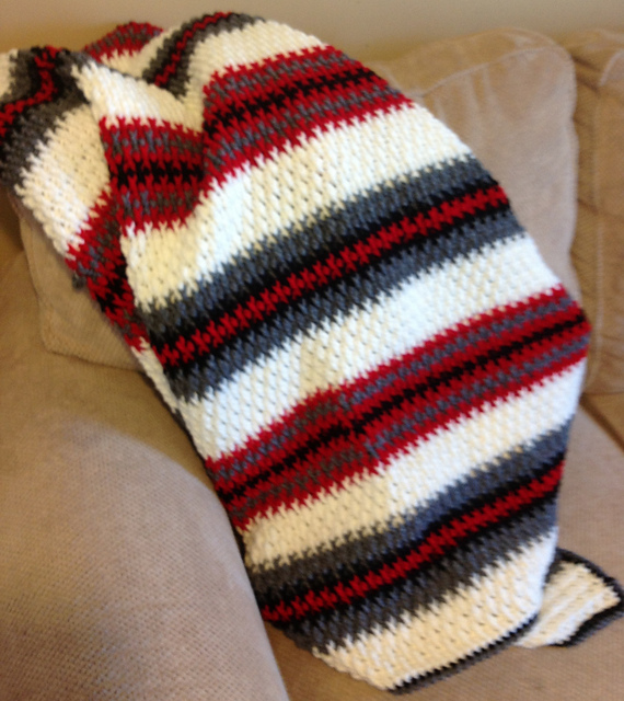 Ravelry: pekeapoomom's Textured Stripe Throw