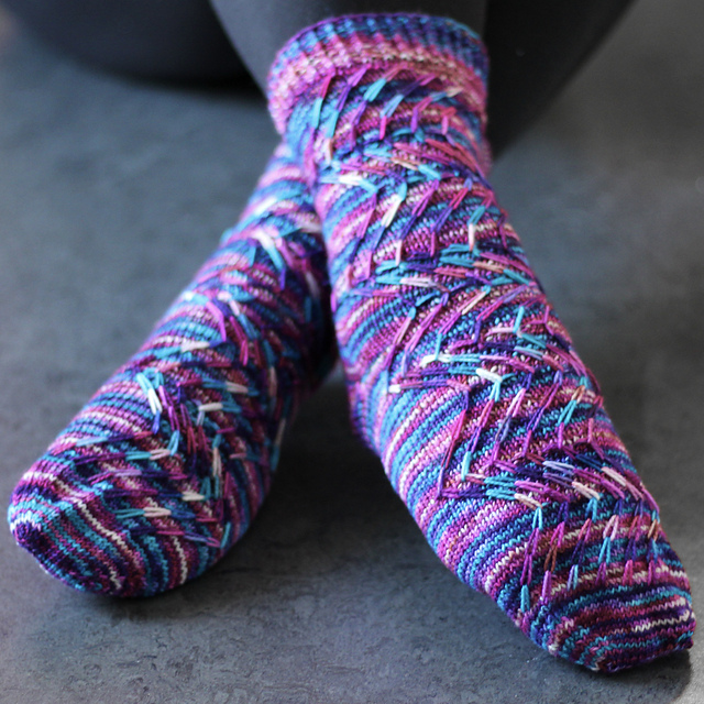 Ravelry: Just Jealous Socks pattern by Carolyn Lisle