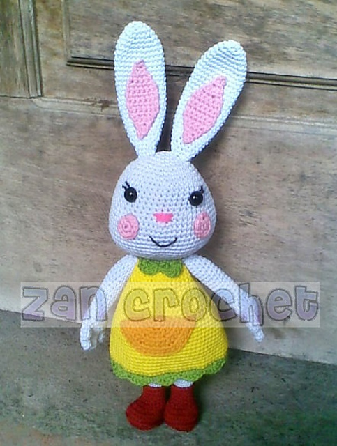 Ravelry: Mimi Rabbit pattern by zan Merry
