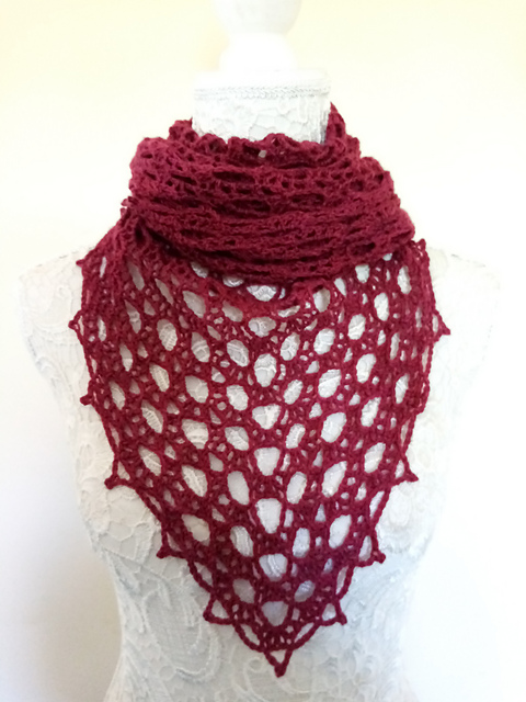 Ravelry: Paws for Thought Shawl pattern by Zoe Clements