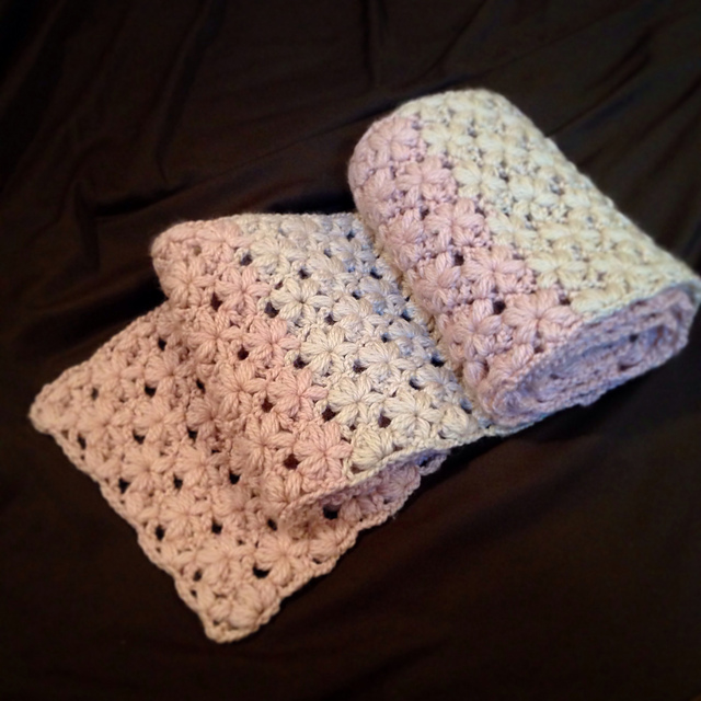 Ravelry: No.19 Flower-patterned muffler (小花模様のマフラー) pattern by Kyoko ...