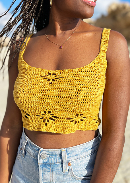 Ravelry: Top Flores Caladas pattern by Julieth Castillo