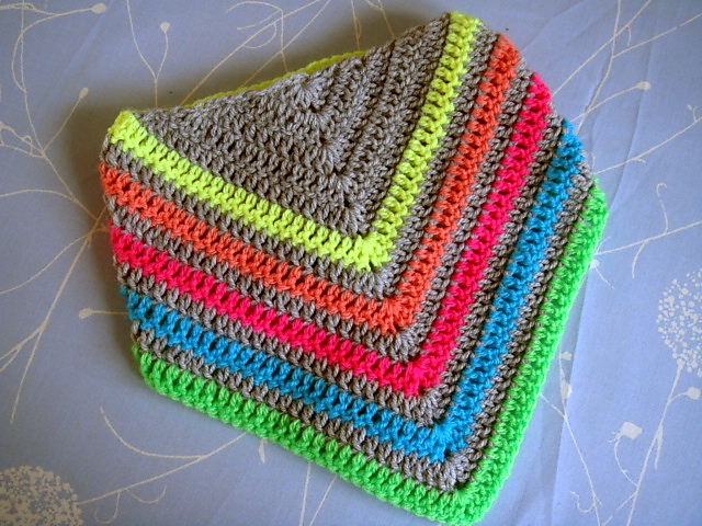 Ravelry: NEONic Angle Neon Cowl Infinity Shawl pattern by Petra Tornack ...