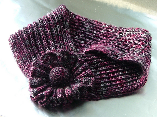 Ravelry: phenleyss' Flower Scarf