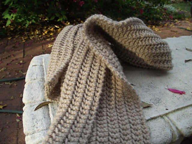 Ravelry: Faggoting rib scarf pattern by Phoebe Garrett