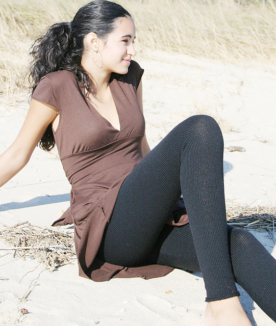 Ravelry: Zarina Leggings pattern by Phoenix Bess