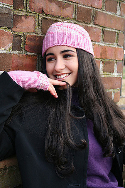 Ravelry: Strawberry Milkshake Hat and Fingerless Glove Set pattern by ...