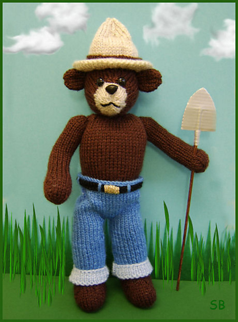 Ravelry: Granger the ranger bear pattern by Phoeny