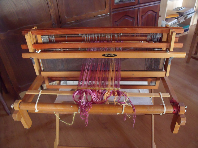 Ravelry: piafou63's First 4 shaft loom, transformed ! (Weviti)