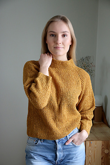 Ravelry: Twiggy | light pattern by Anna Enge