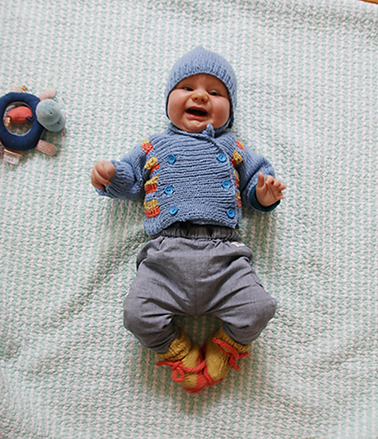 Ravelry: Happy baby kit / Gladbaby-sett pattern by Anna Enge