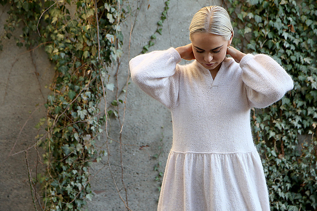 Ravelry: The Downton Dress pattern by Anna Enge